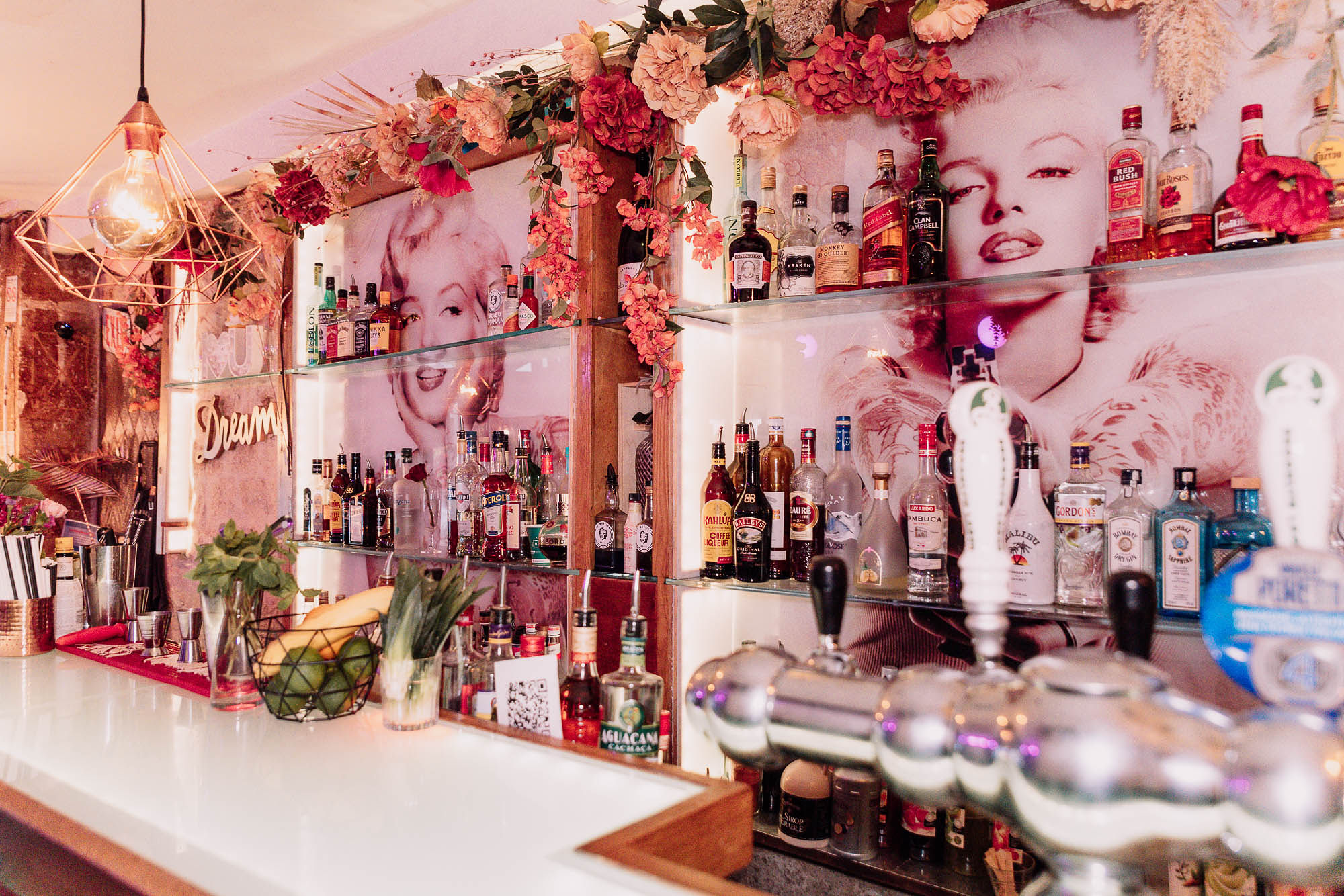 Bar le Marilyn à Paris 11 | Salles privatisables | Happy Hour | Le Marilyn